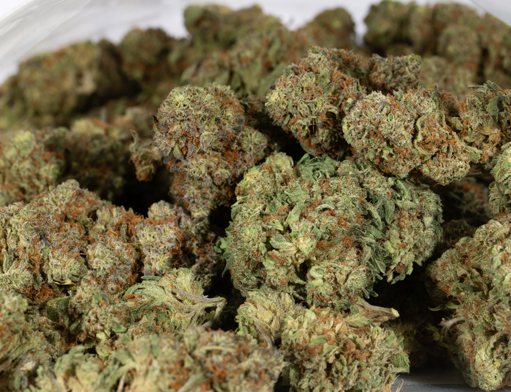 Sky Walker OG Strain for Sale | The Chrono Canada